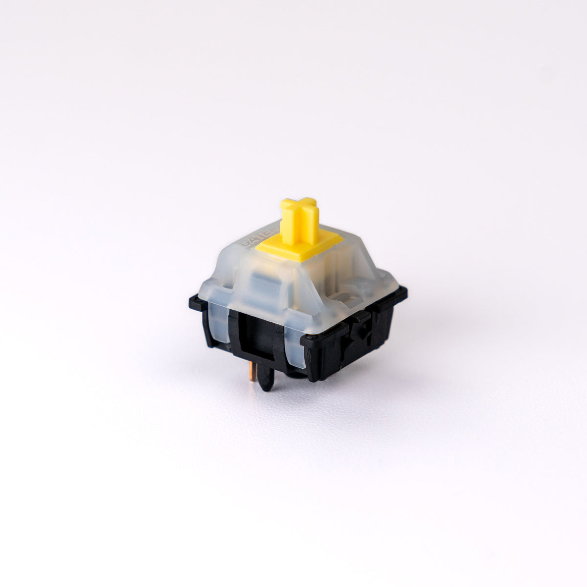 Gateron Milky Yellow Black Bottom Pro Linear Switch – CannonKeys