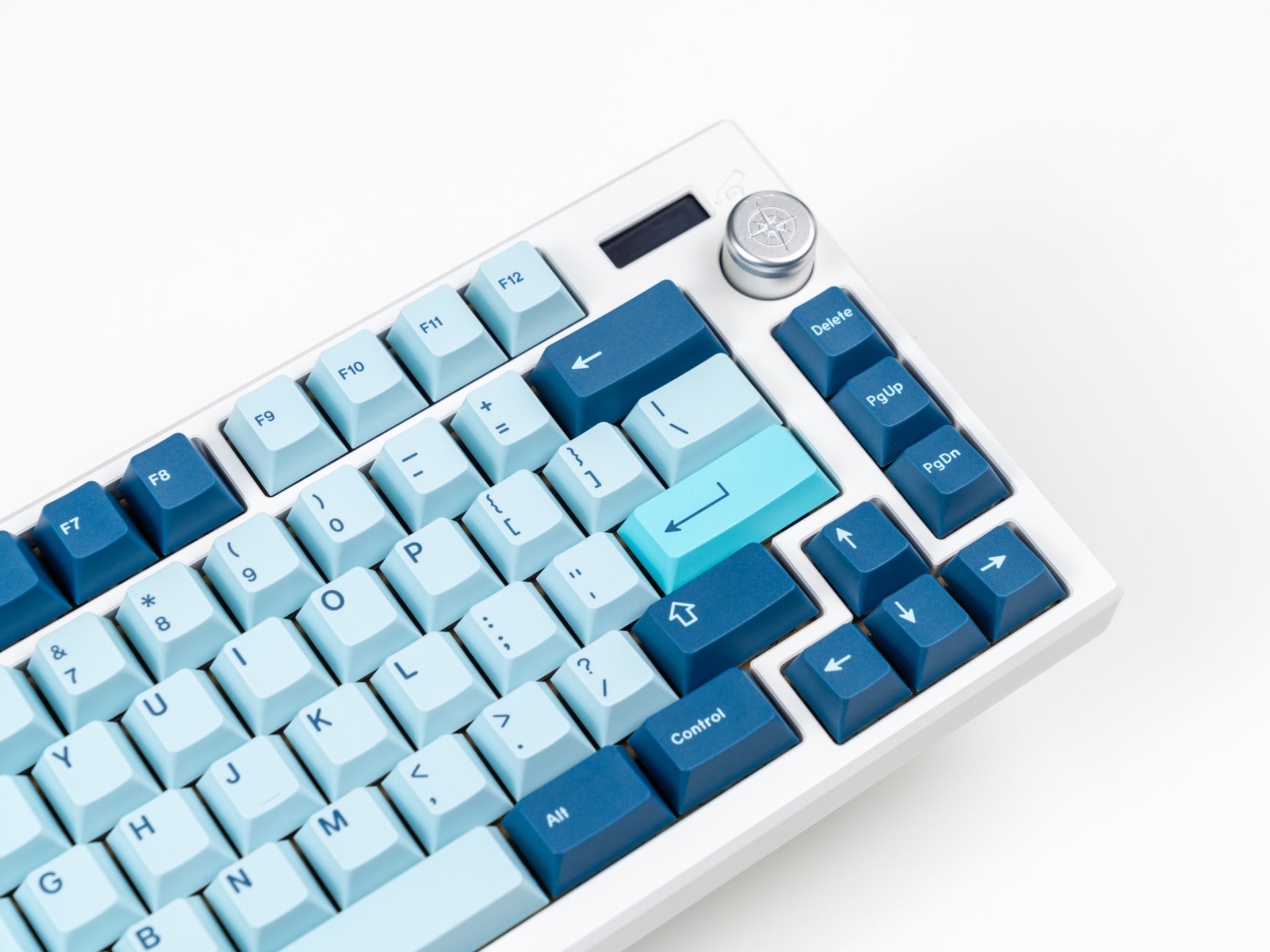 GMK Nightlight – CannonKeys