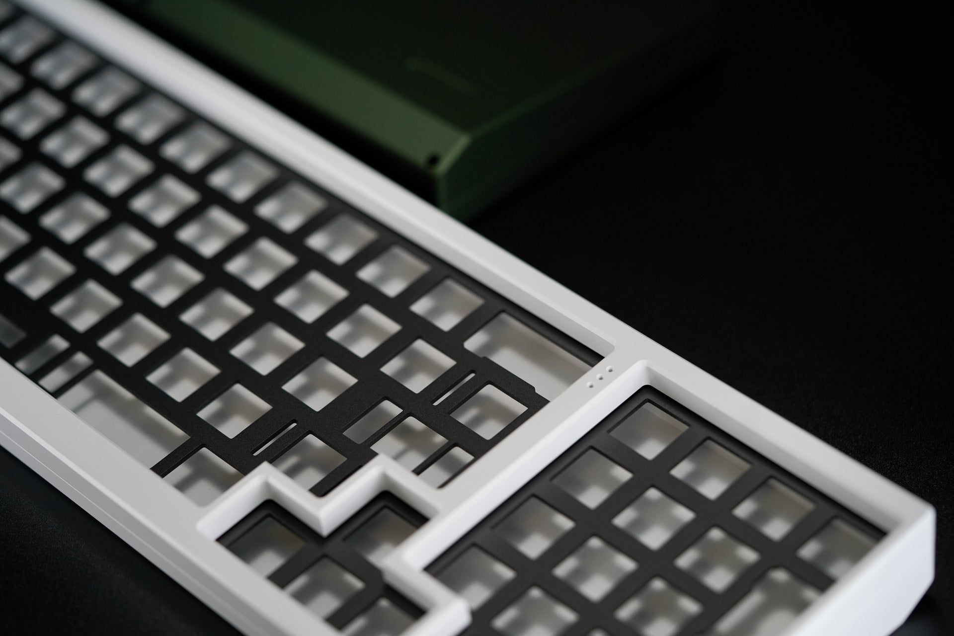 Cypher FRL Compact 1800 Keyboard – CannonKeys